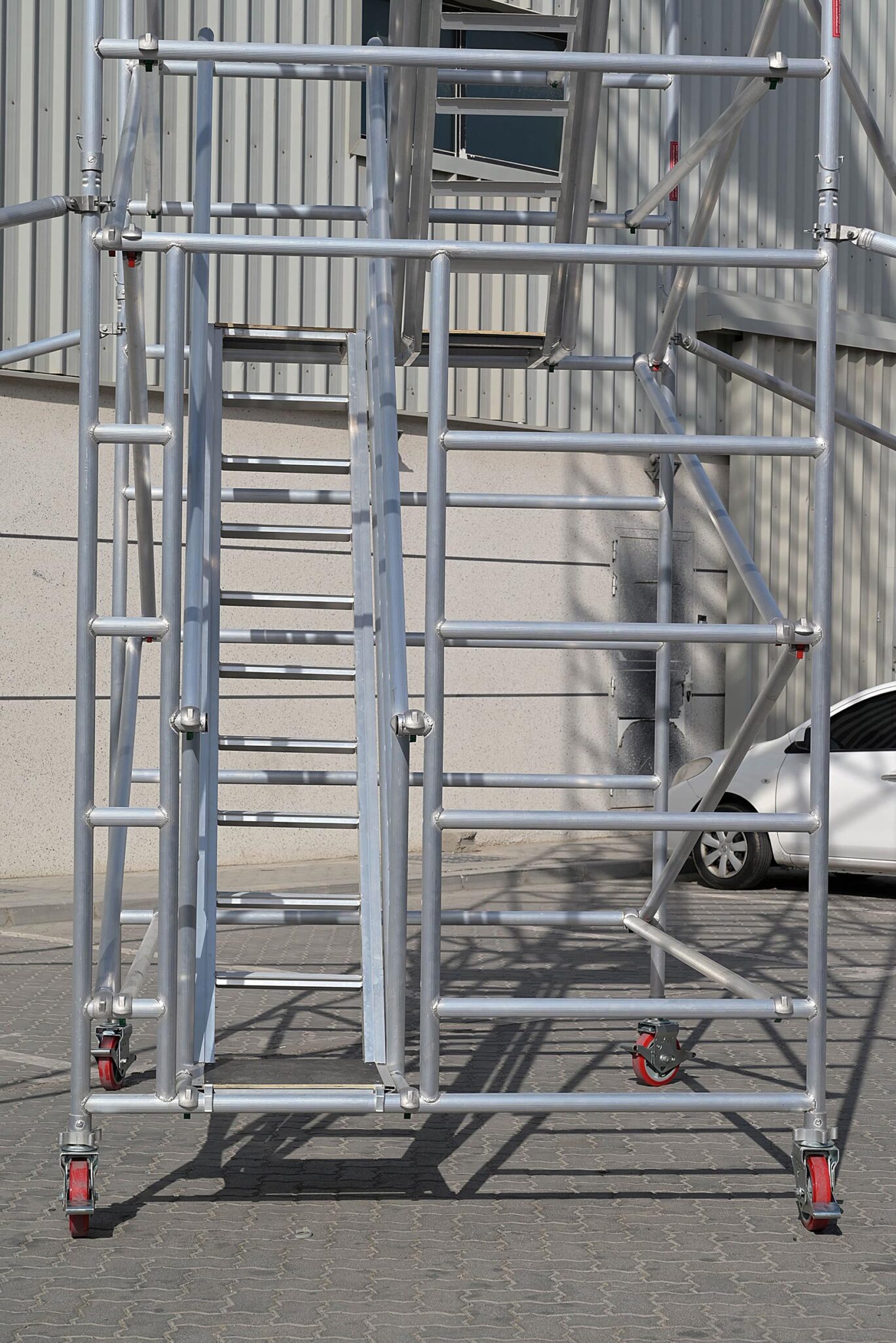 STAIRWAY SCAFFOLDING 7 Meter - ACE SCAFFOLDINGS